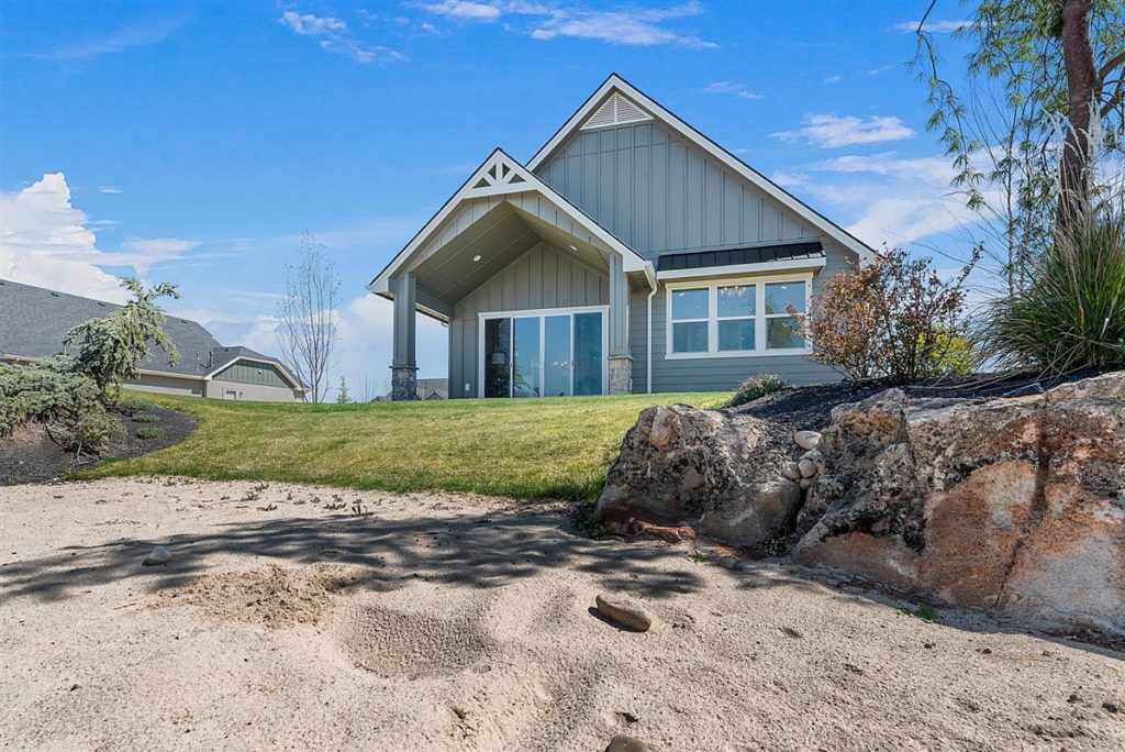 Exteriors - O2 Construction