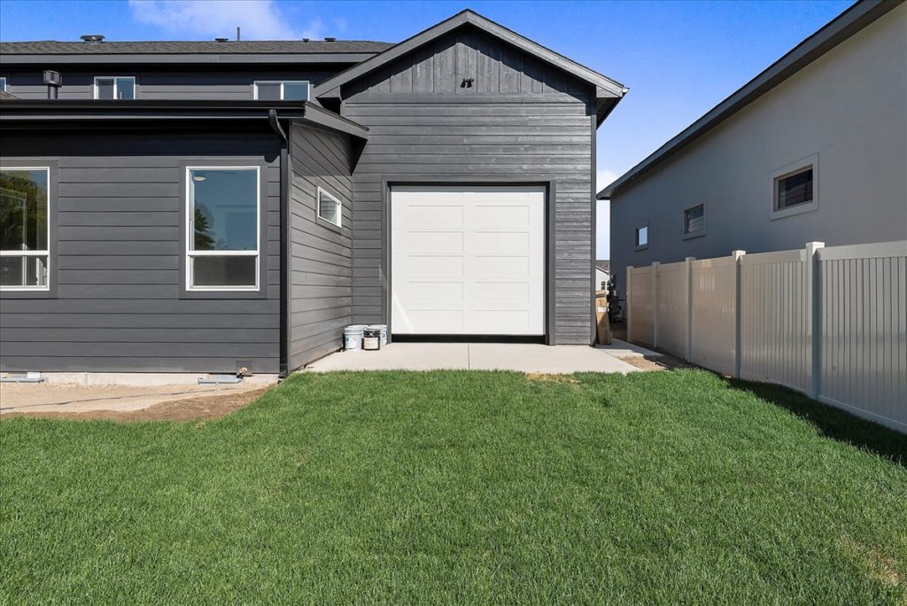 Exteriors - O2 Construction